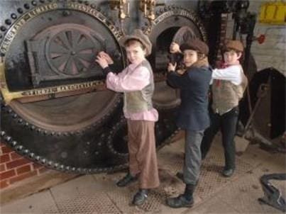 Coldharbour Mill Working Wool Museum Devon - UK School Trips