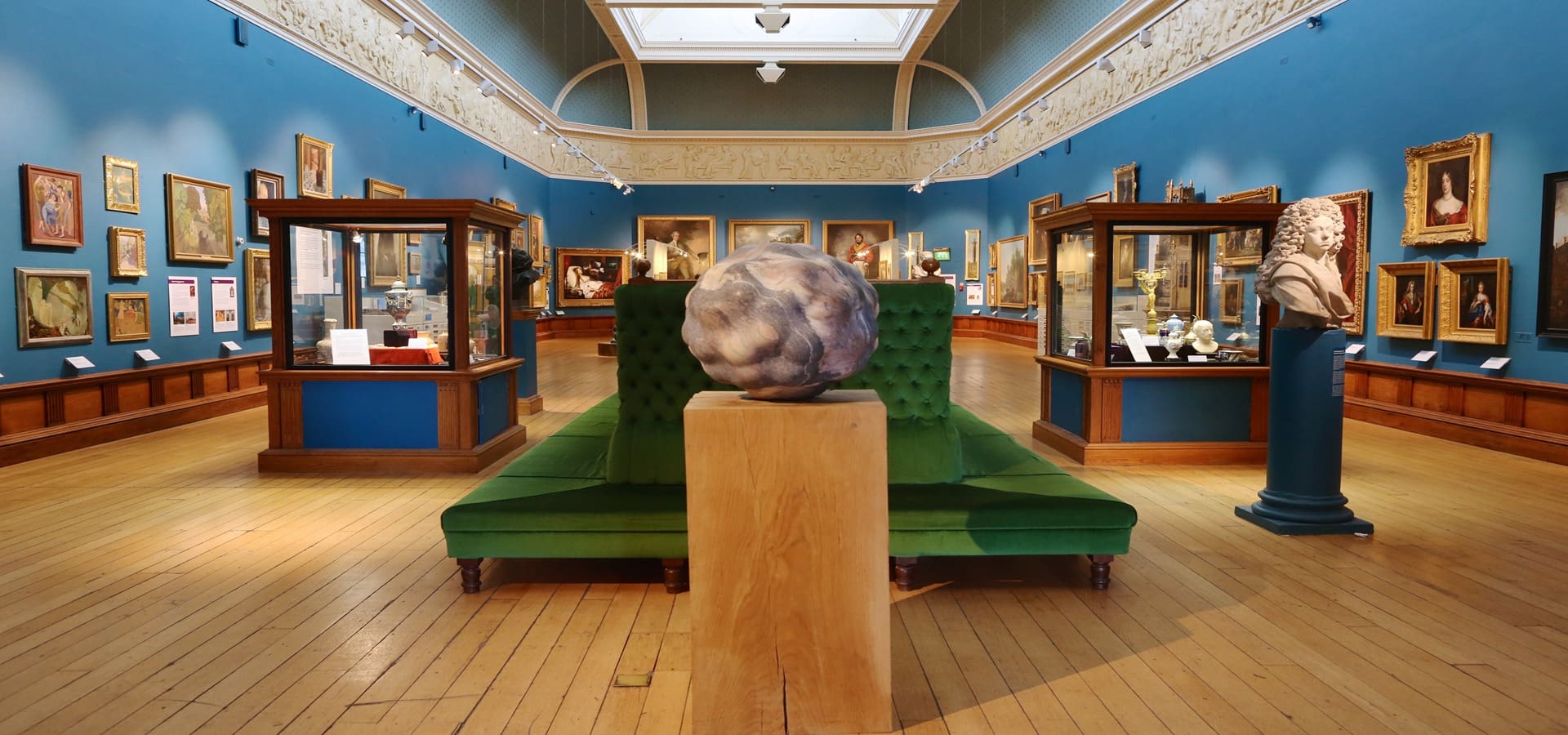 Victoria Art Gallery Bath | UK School Trips