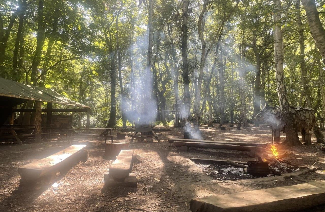 Big Hat Bushcamp NEW HOME! 2023 Surrey | UK School Trips